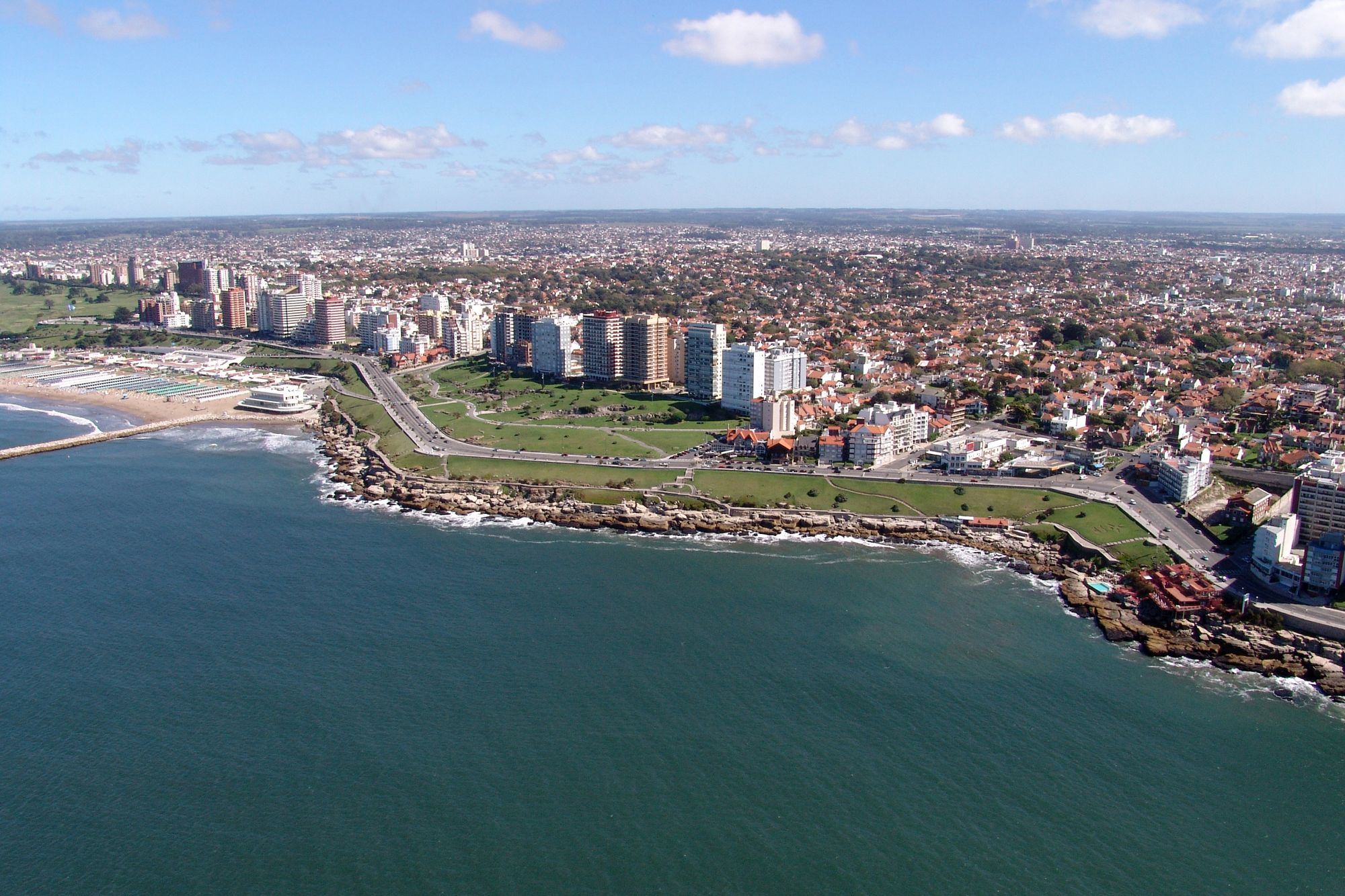 Maral Explanada: la última obra de César Pelli está en Mar del Plata ...